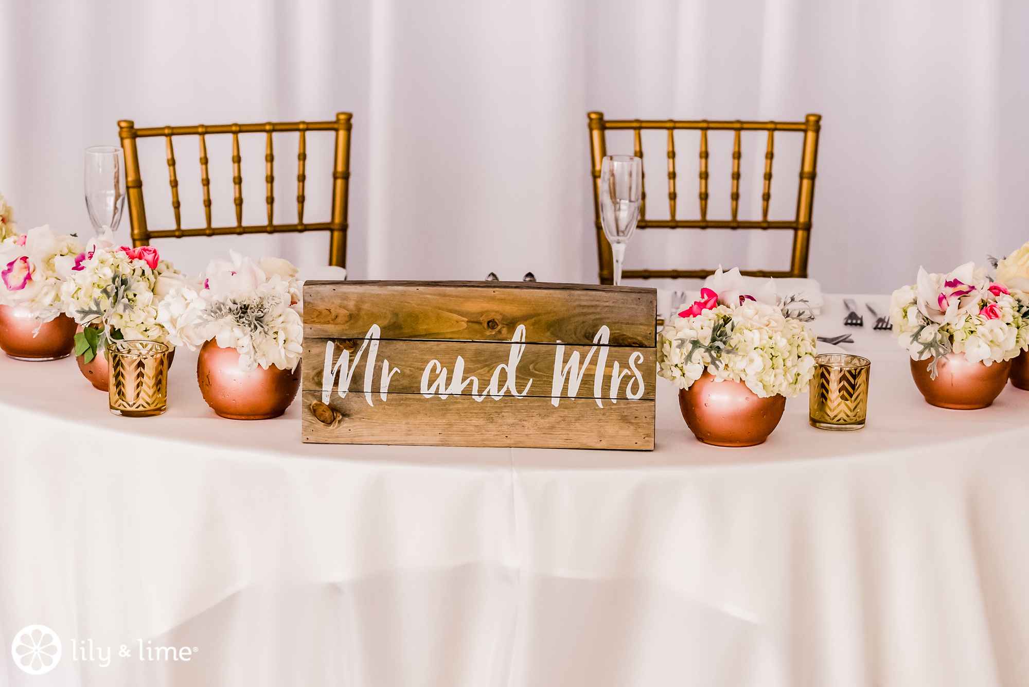 Why You Should Consider a Sweetheart Table at Your Wedding | Lily & Lime
