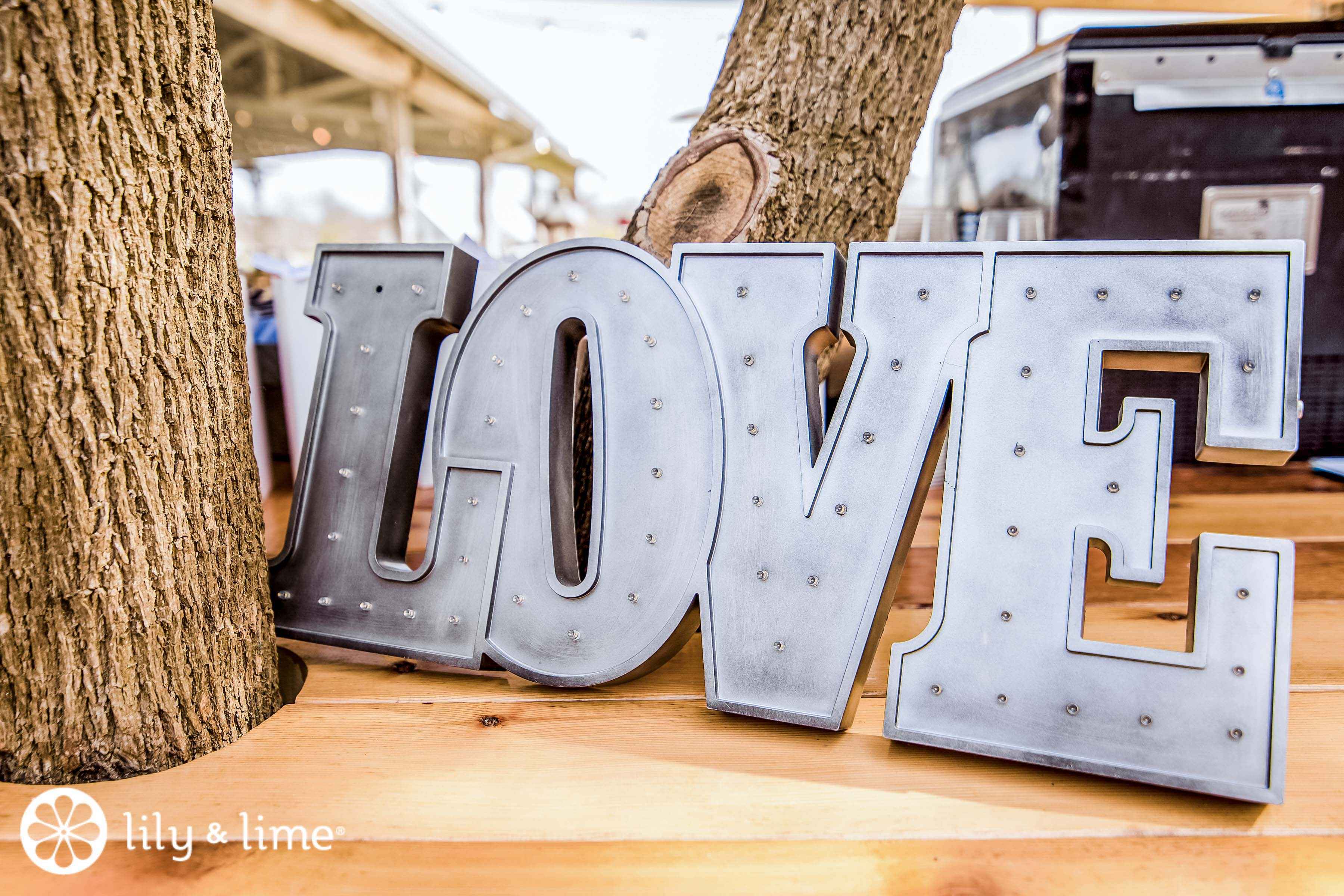 Neutral Fall Wedding Palette Ideas | Lily & Lime