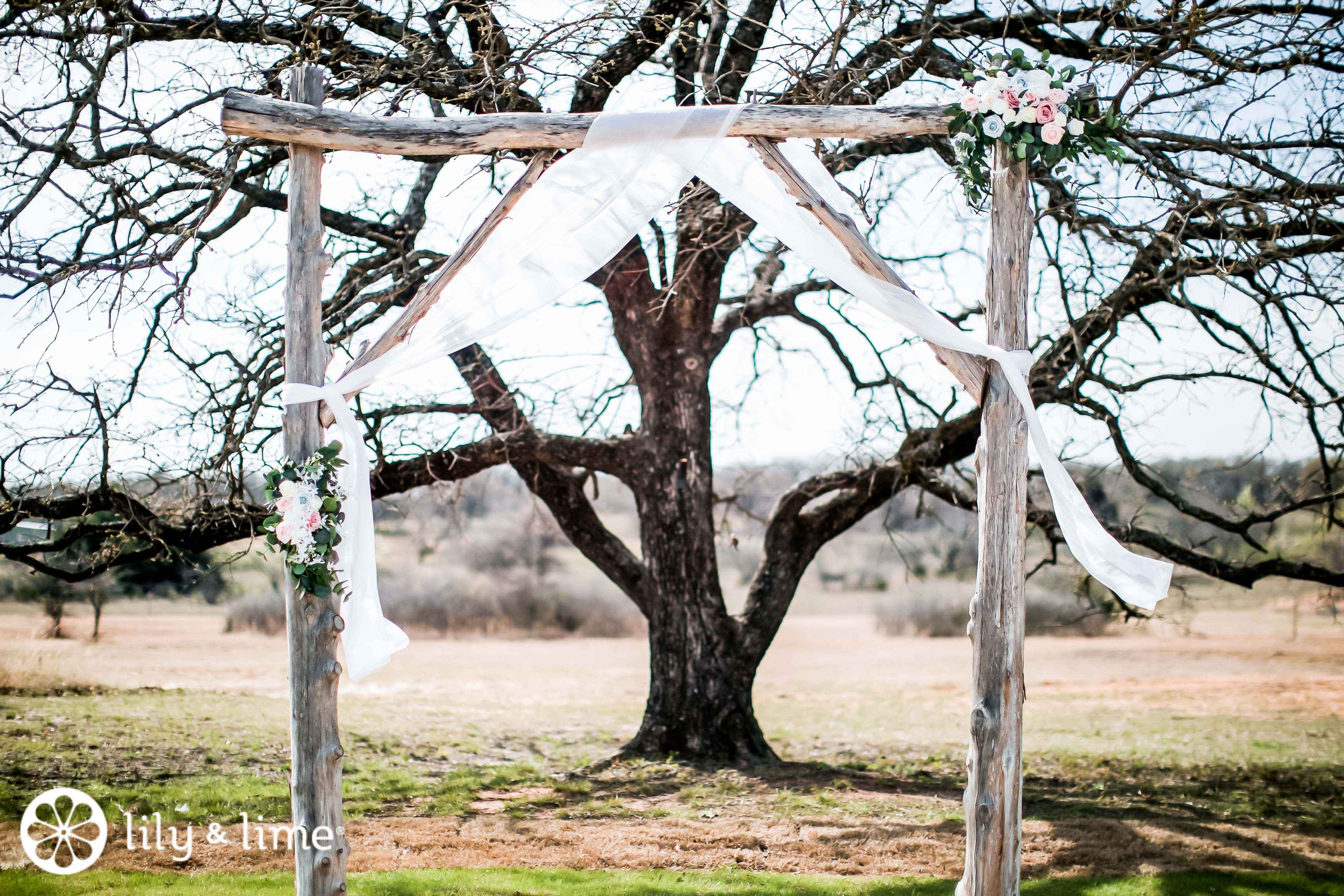 DIY Winter Wedding Backdrops | Lily & Lime