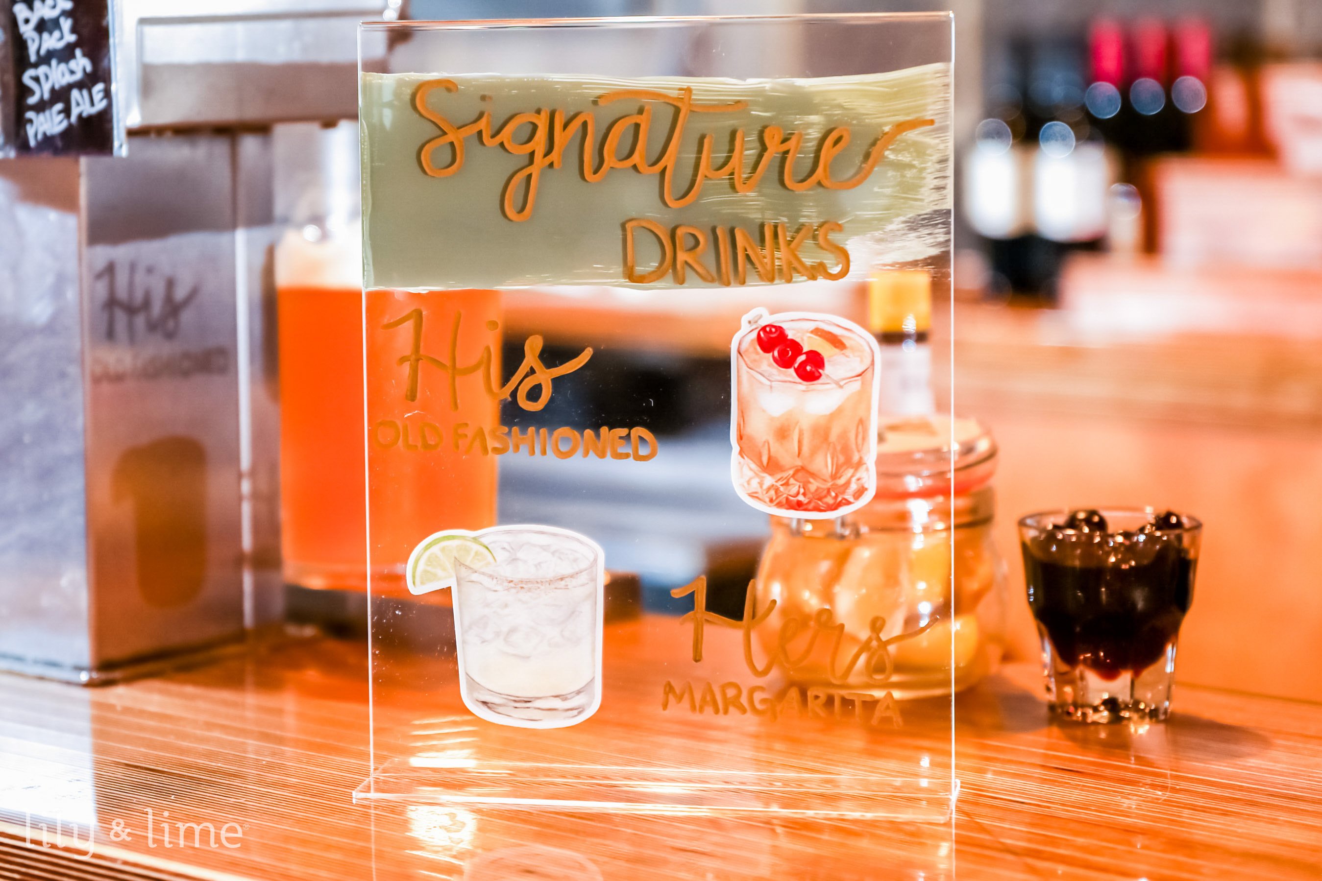 Delicious Cocktail Hour Ideas For Your Summer Wedding | Lily & Lime